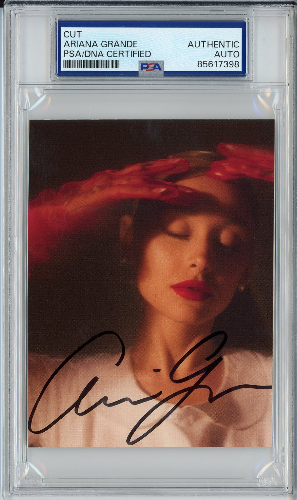 Ariana Grande Signed Entire Name Album Picture Autographed Psa Dna Coa