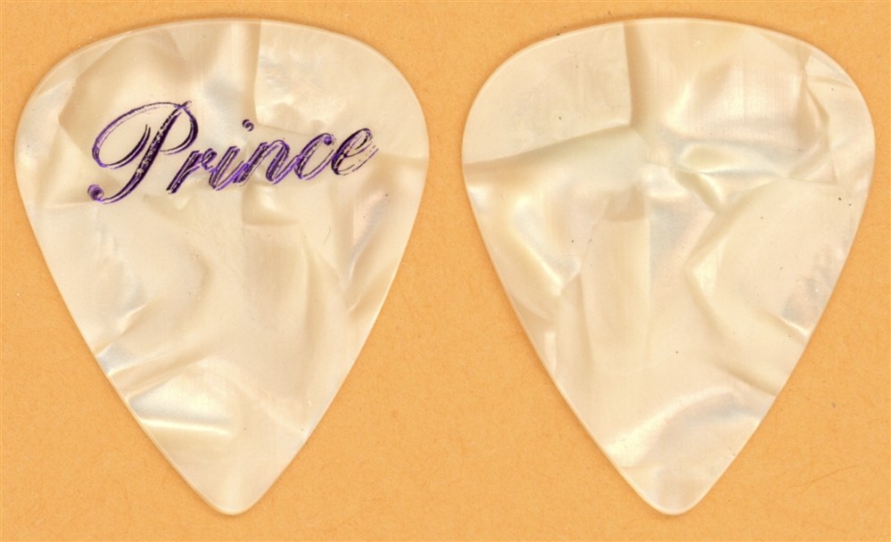 Prince Vintage Guitar Pick - 2011 Welcome To America Tour | Autographia