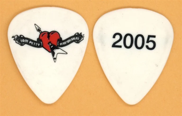 Tom Petty and the Heartbreakers Vintage Guitar Pick - 2005 Tour ...
