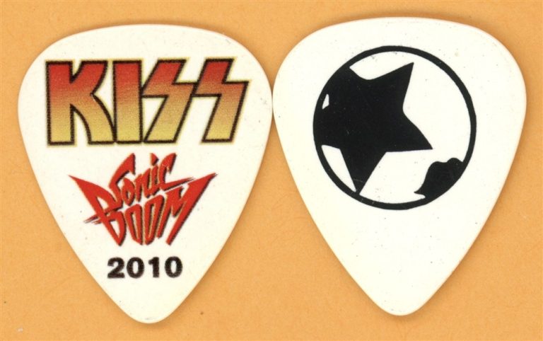 KISS Paul Stanley Meet-n-Greet Vintage Guitar Pick - 2010 Sonic Boom ...