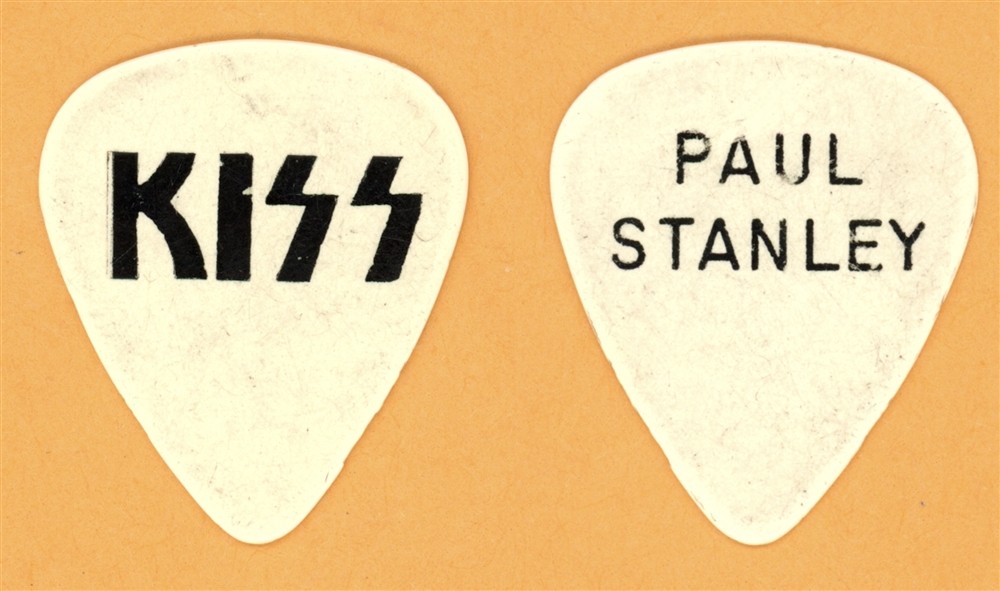 KISS Paul Stanley Vintage Guitar Pick - 1976 Destroyer Tour | Autographia