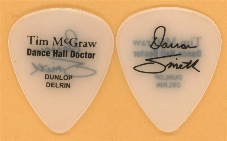 Tim McGraw Darran Smith Vintage Guitar Pick - 2002 Dancehall Doctors Tour | Autographia