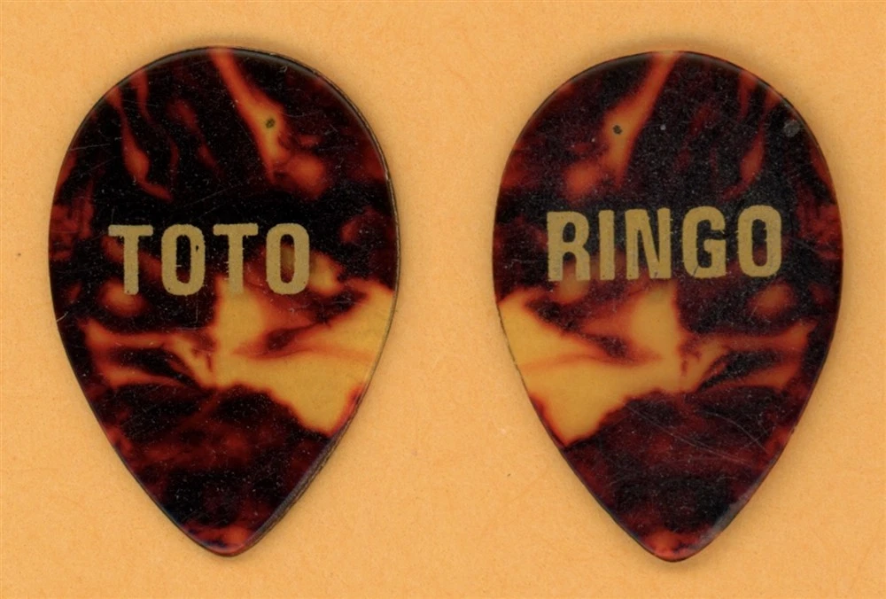 TOTO Steve Lukather "Ringo" Vintage Guitar Pick - 2015 US Tour ...