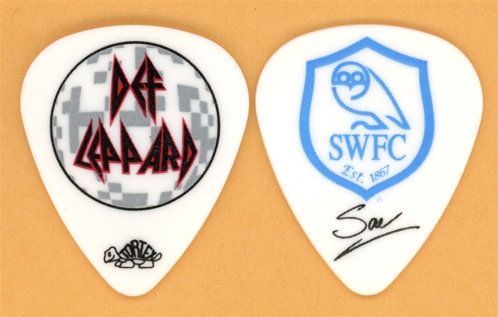 Def Leppard Rick Savage SWFC Vintage Guitar Pick - 2011 Mirror Ball ...