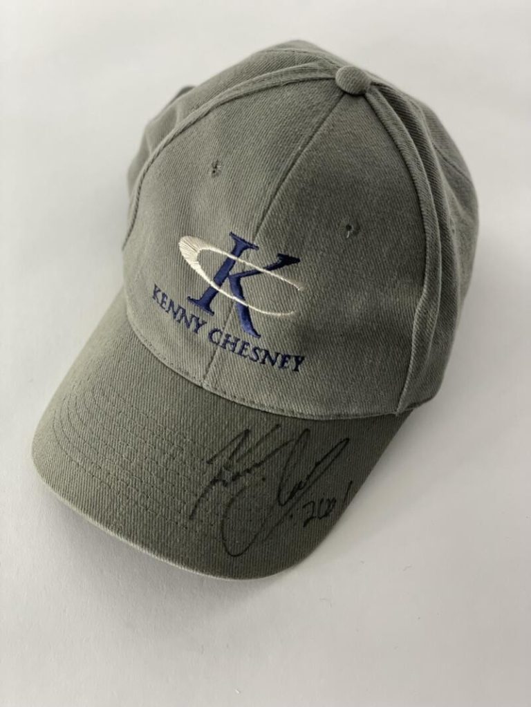 KENNY CHESNEY SIGNED AUTOGRAPH HAT CAP - COUNTRY MUSIC LEGEND, VERY ...
