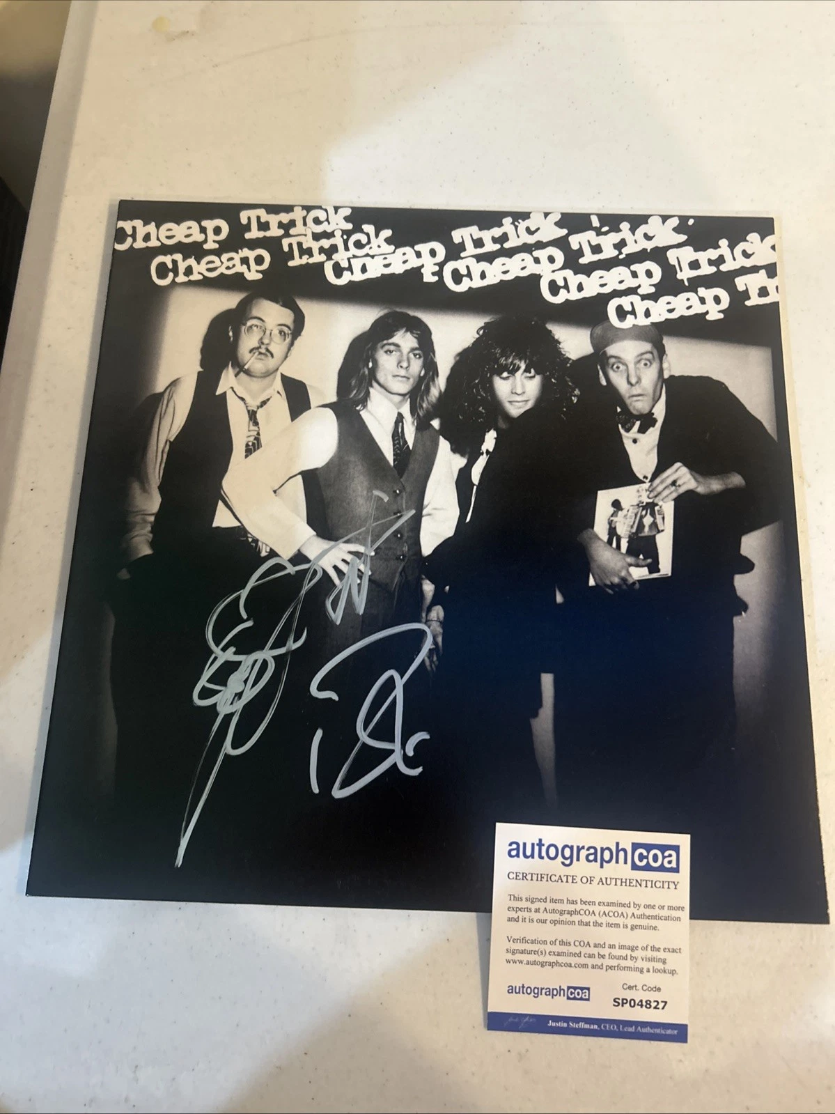 CHEAP TRICK SIGNED AUTOGRAPH VINYL ALBUM ACOA ROBIN ZANDER RICK NIELSEN ...