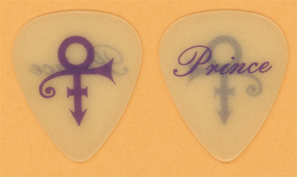 Prince Glow in the Dark Vintage Guitar Pick - 2000 Greatest Hits Tour ...