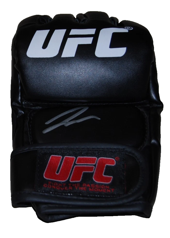 JOSEPH MORALES signed (UFC) MMA autographed Fighting glove BECKETT BAS ...
