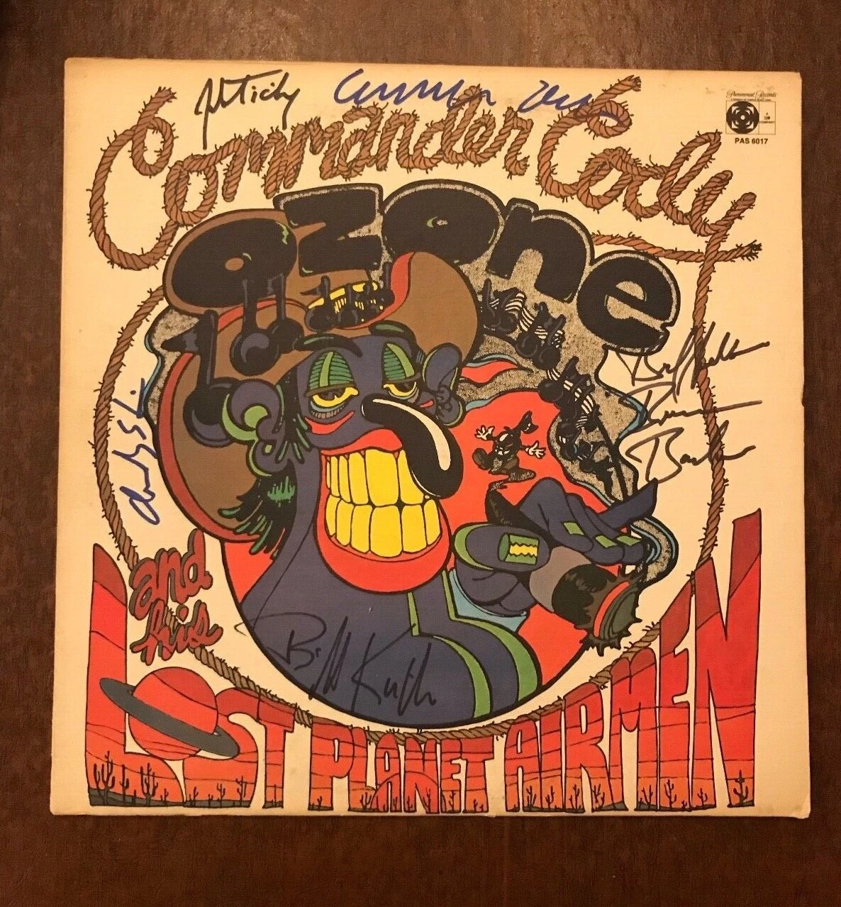 * COMMANDER CODY & HIS LOST PLANET AIRMEN * signed album * LOST IN THE ...
