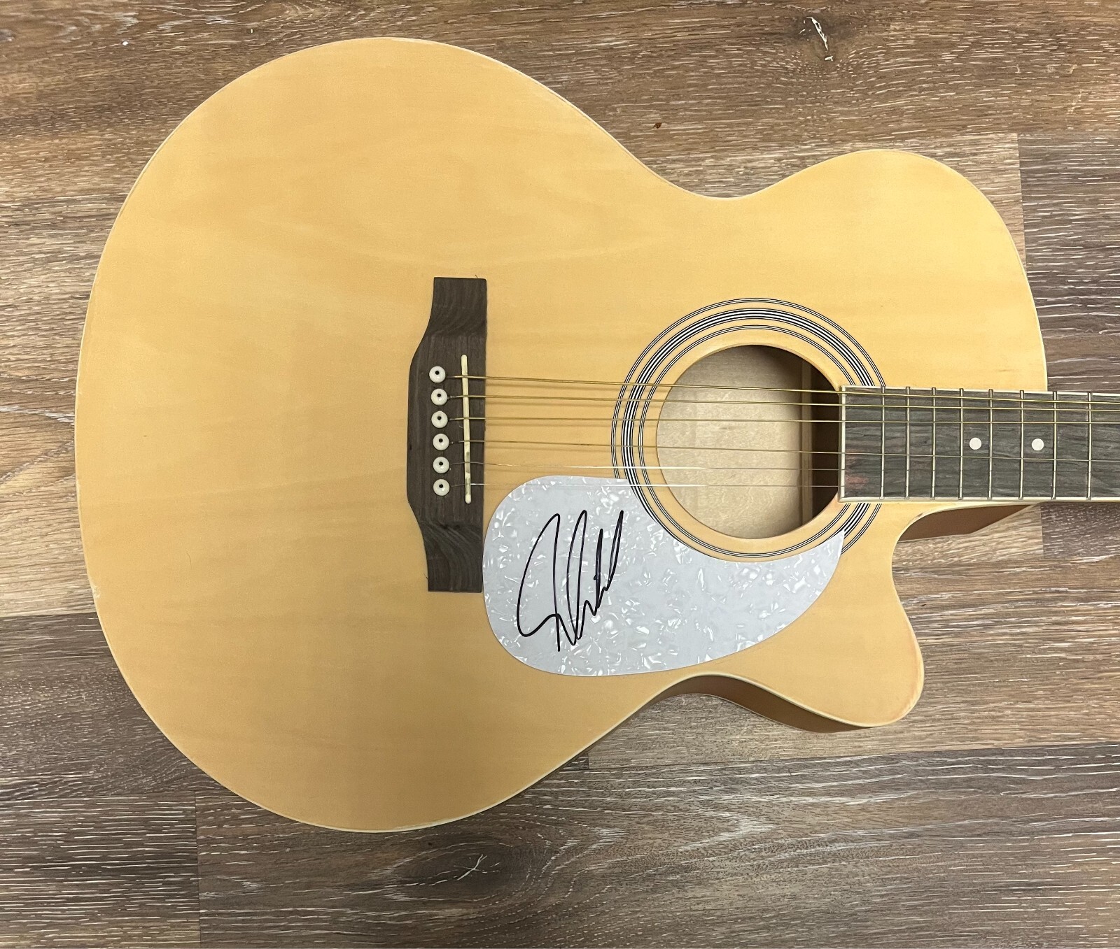 * JOE NICHOLS * signed acoustic guitar * TEQUILA MAKES HER CLOTHES FALL ...