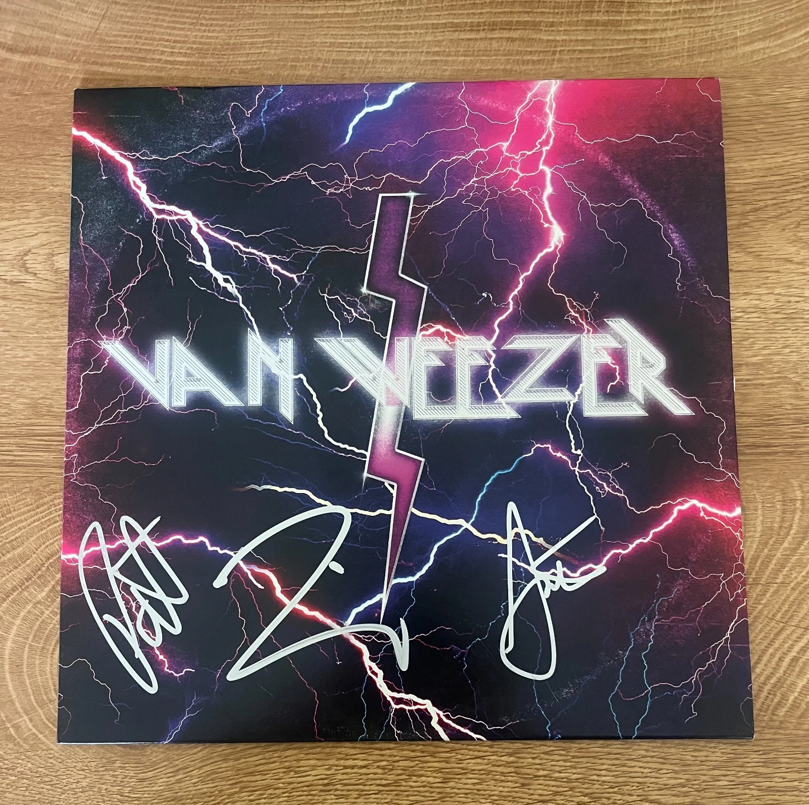 * WEEZER * signed vinyl album * VAN WEEZER * RIVERS CUOMO, PATRICK ...