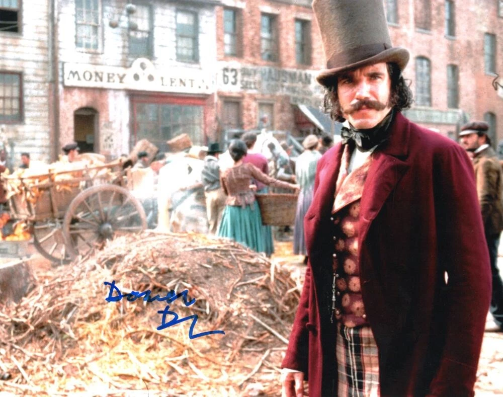 Daniel Day-Lewis Signed Autograph 11x14 Photo - Gangs Bill The Butcher ...