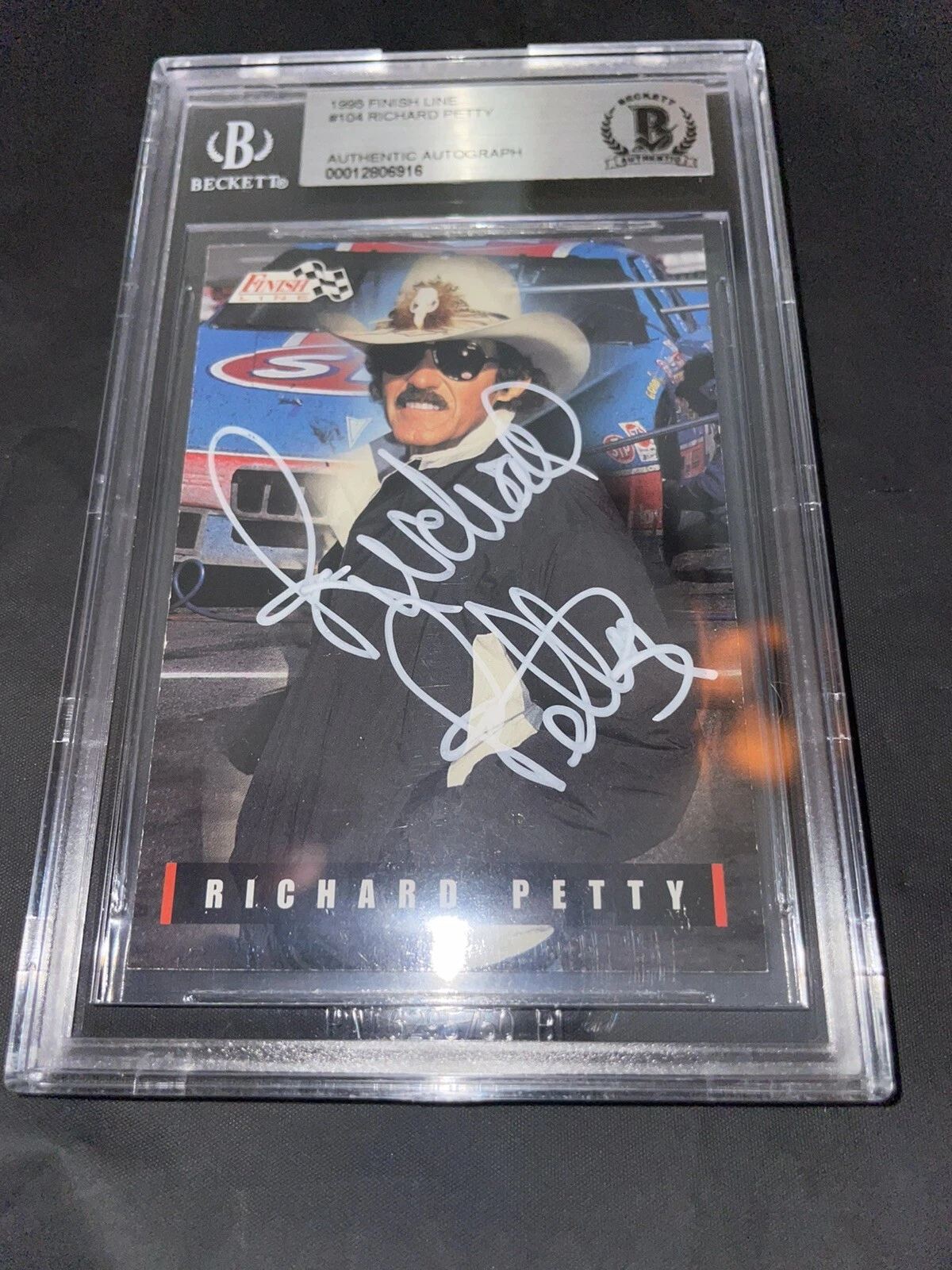 Richard Petty Signed 1995 Finish Line Card Beckett Encap #2 | Autographia
