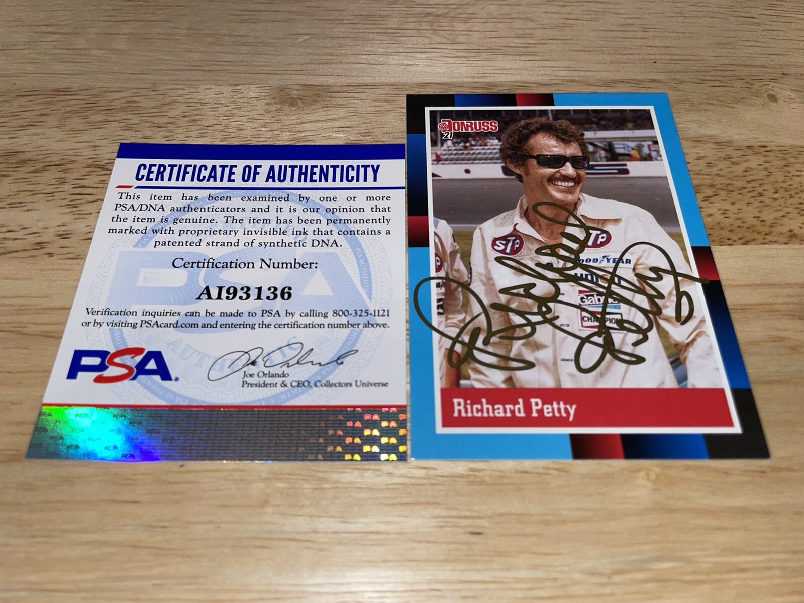 Richard Petty Signed Trading Card NASCAR Legend PSA/DNA | Autographia