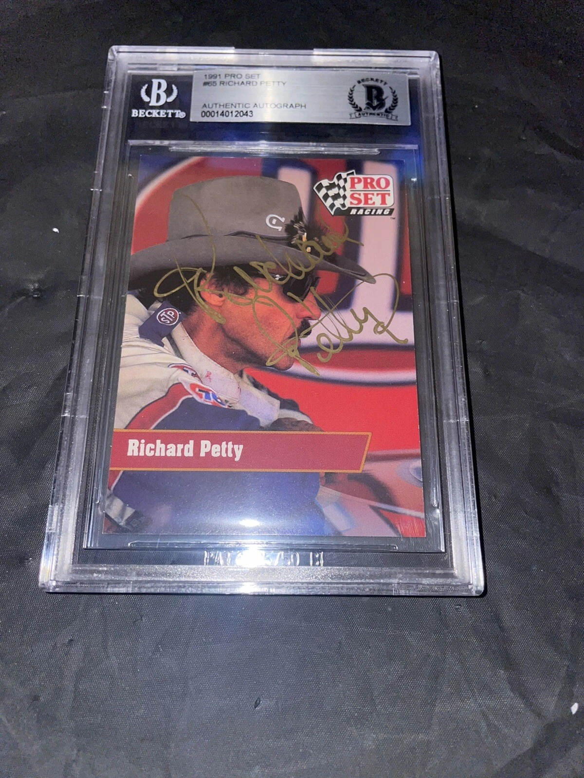 Richard Petty Signed 1991 Pro Set #65 NASCAR Beckett Slab | Autographia