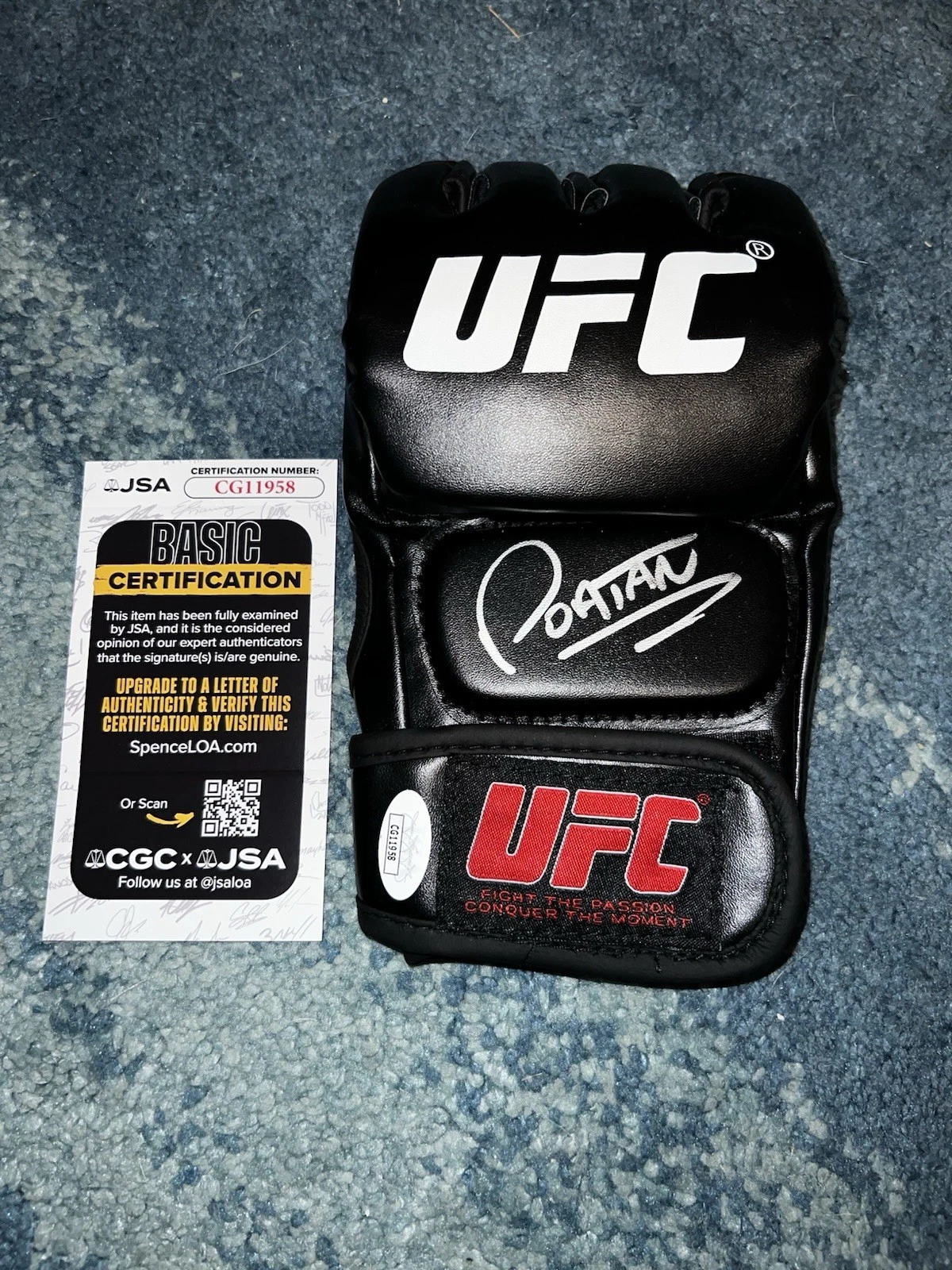 Alex Pereira Signed UFC Glove UFC Poatan Legend Champ JSA Auth ...