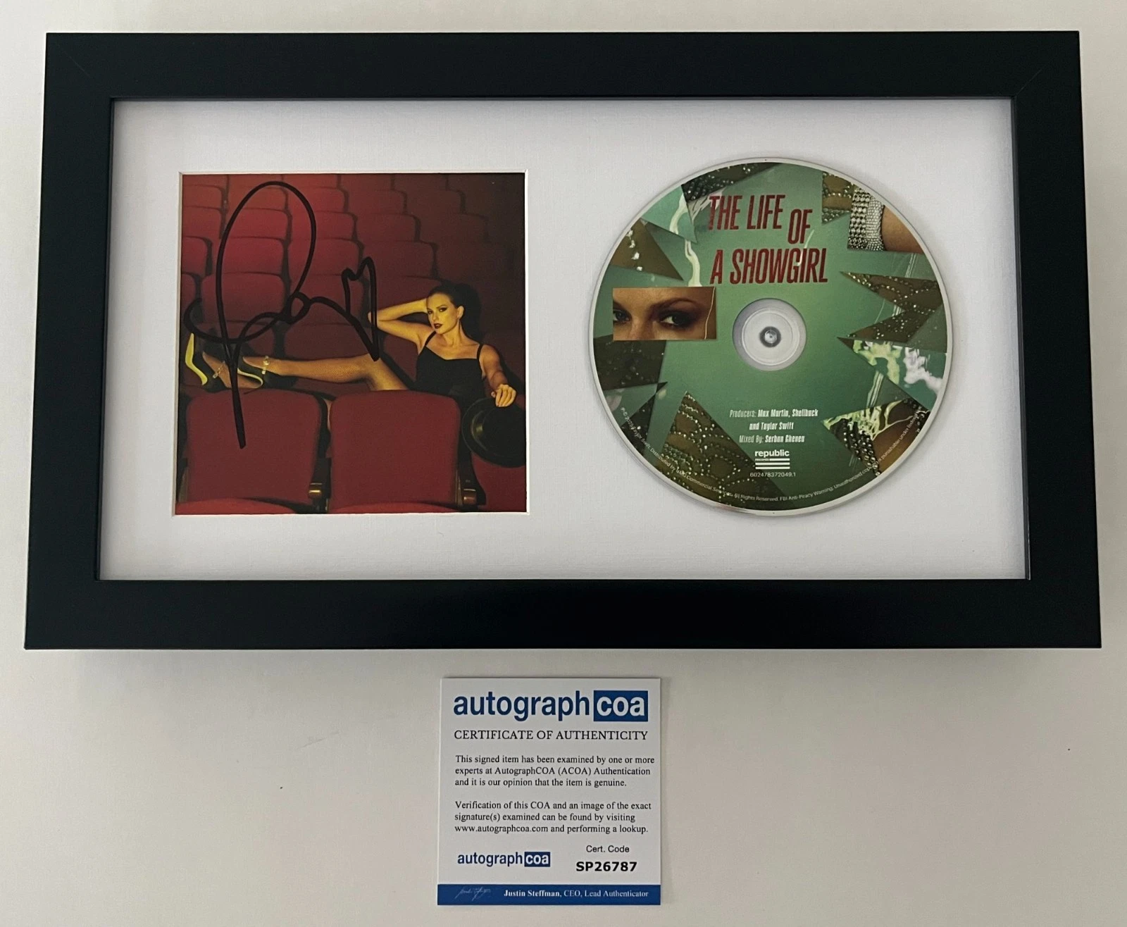 TAYLOR SWIFT SIGNED THE LIFE OF A SHOWGIRL FRAMED & MATTED CD A ...