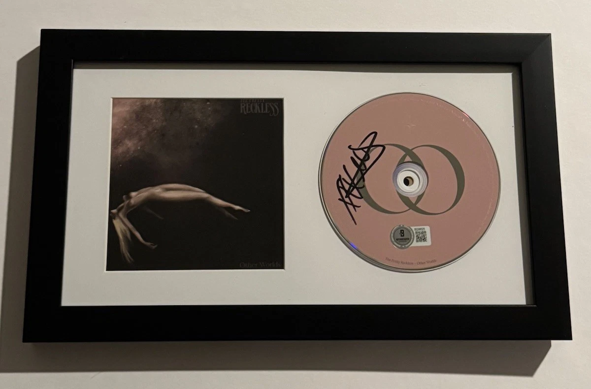 TAYLOR MOMSEN SIGNED CD FRAMED THE PRETTY RECKLESS BAND LEAD SINGER BAS ...