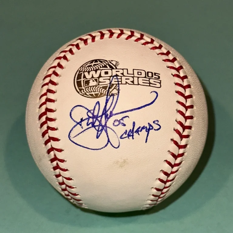 DUSTIN HERMANSON Signed Official 2005 WORLD SERIES Baseball Beckett ...