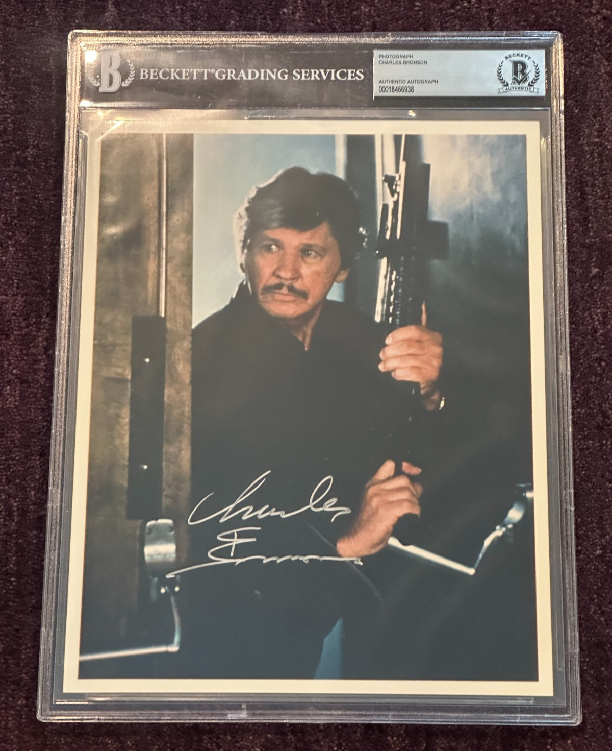 CHARLES BRONSON Signed 8 X 10 PHOTO BAS Beckett Encapsulated | Autographia